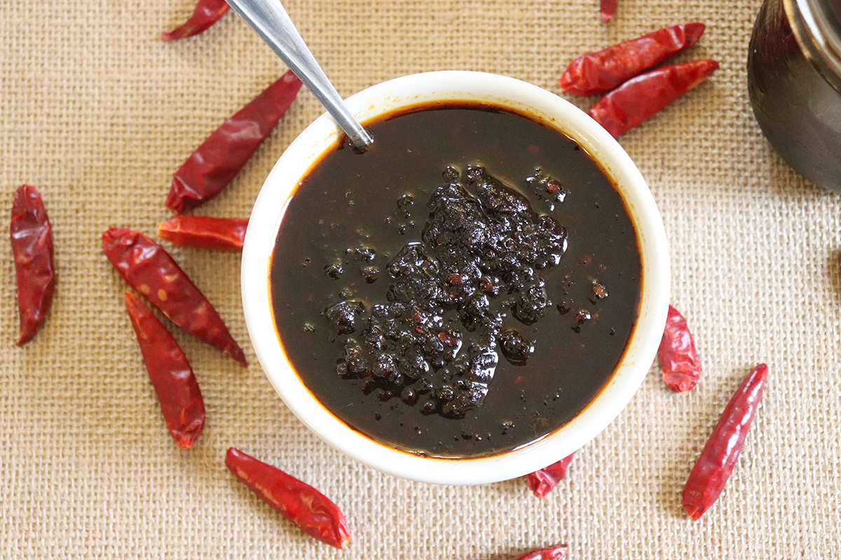 Shito (Local Ghanaian black pepper sauce) – The Ethnic Store Ltd